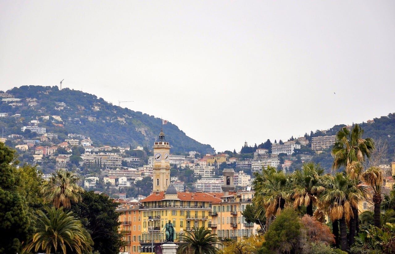 28 Prettiest Cities in Europe – Planning Away