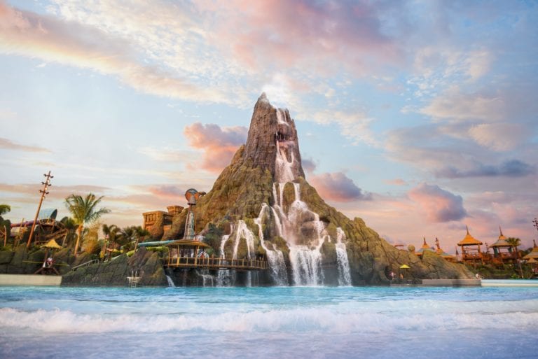 A Guide To Volcano Bay: The 15 Best Volcano Bay Rides – Planning Away