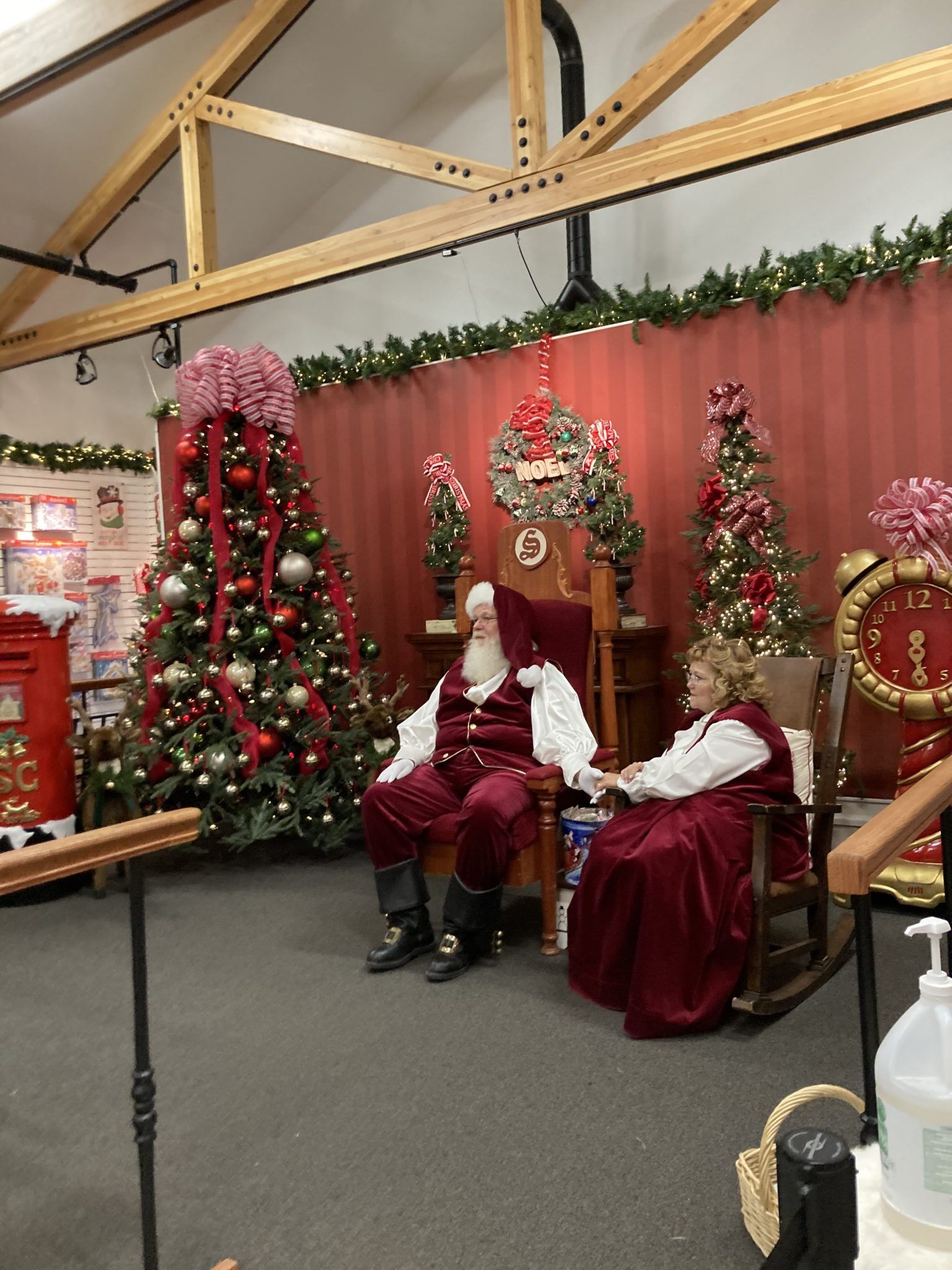 Visit The Magical Santa Claus House North Pole Alaska – Planning Away