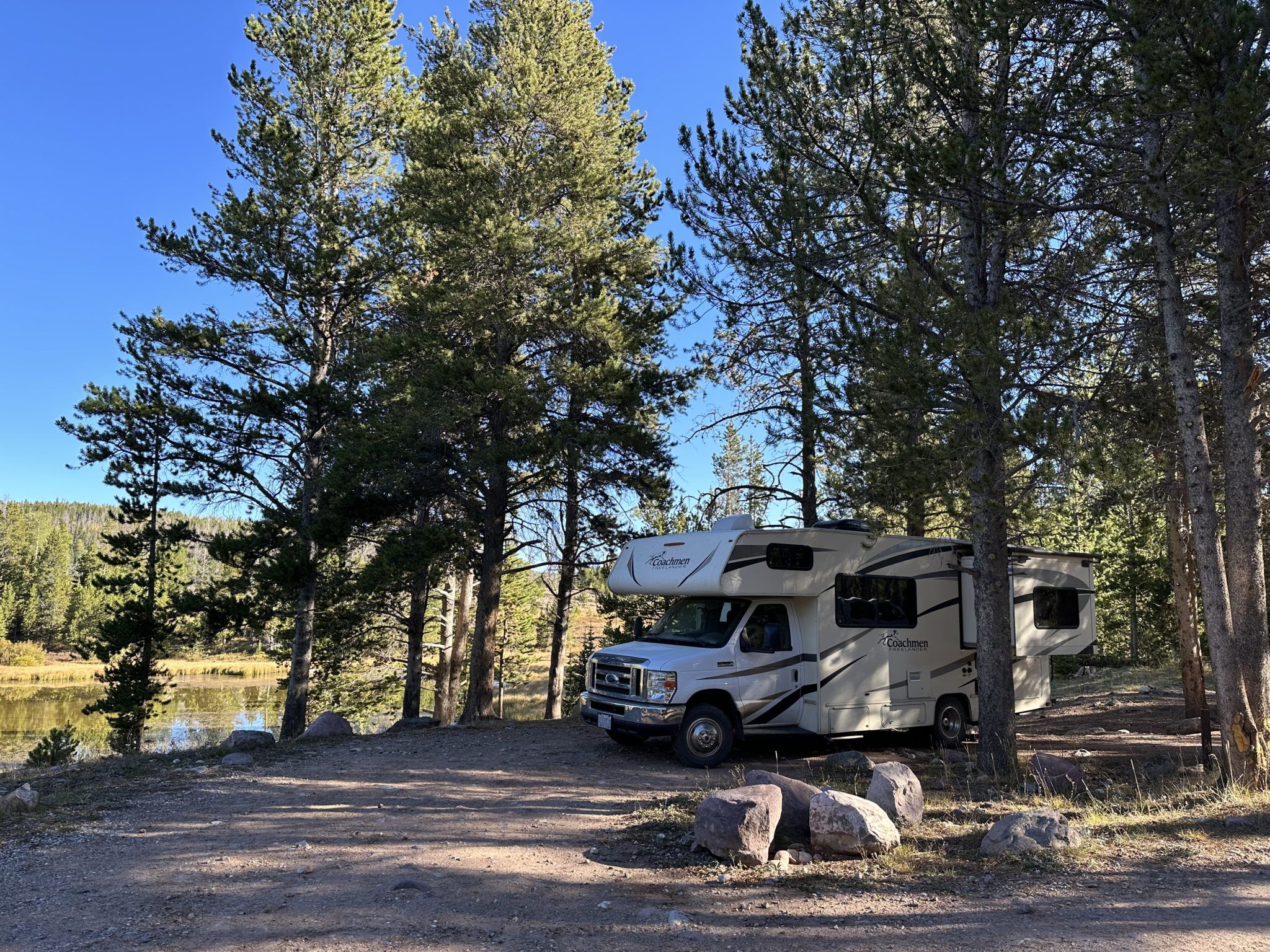 20 RV Road Trip Ideas (Best RV Vacations for Families!) – Planning Away