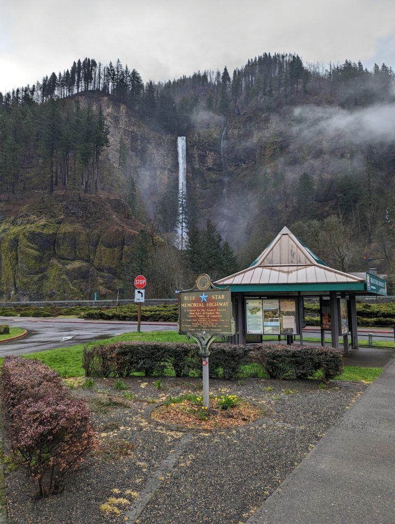 Visit Multnomah Falls In Oregon (Best Multnomah Falls Tours For ...